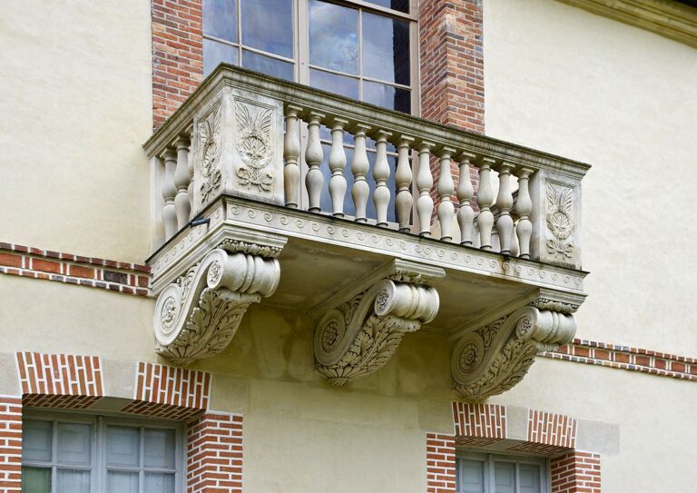 Différence entre Balcon et Terrasse : Tout Savoir